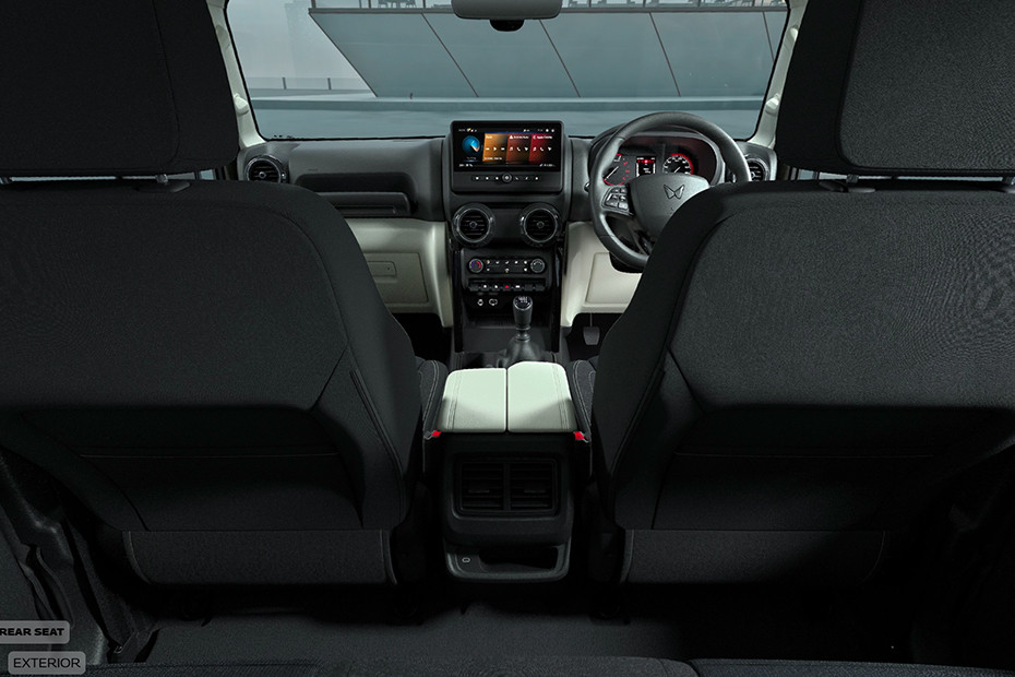 Mahindra Thar Roxx MX3 Variant Explained In 7 Images | CarDekho.com