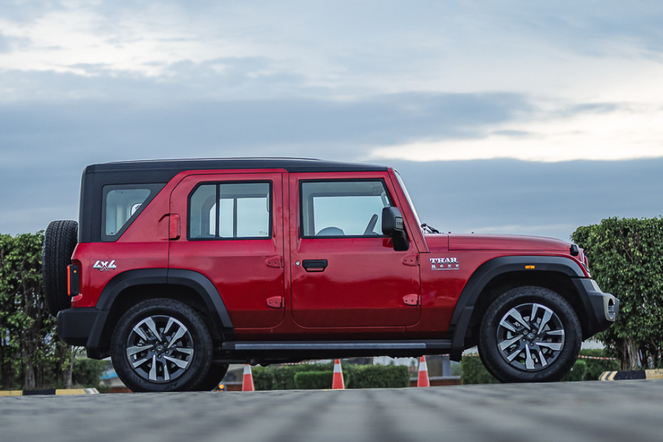5 Door Mahindra Thar Roxx Design Sketches vs Reality: How The New ...