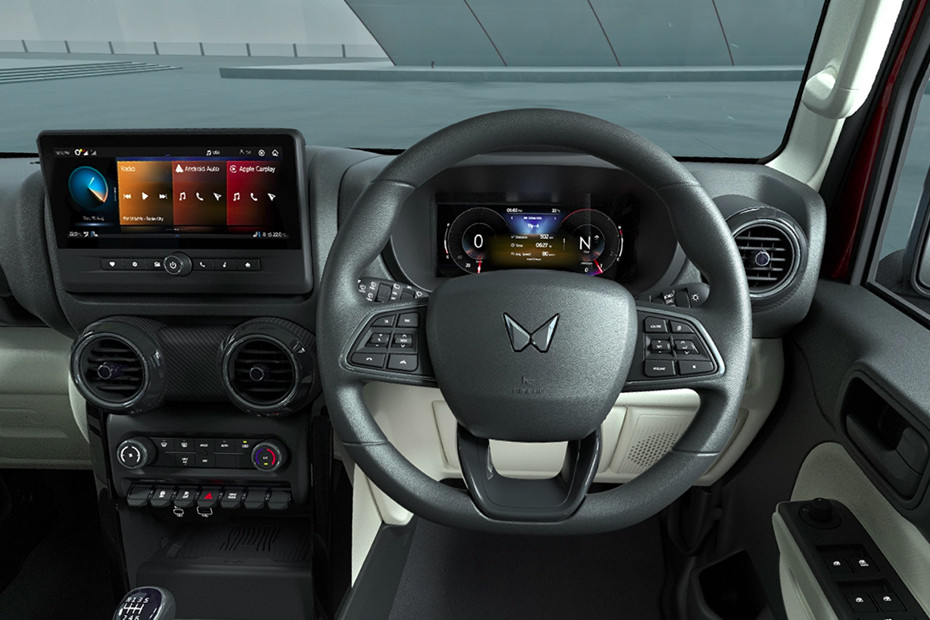 5 Door Mahindra Thar Roxx AX3L Variant Explained In 10 Images ...