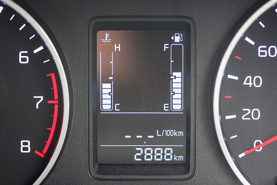 Safety Tips Every Woman Should Know For A Safe Drive | Driving ...
