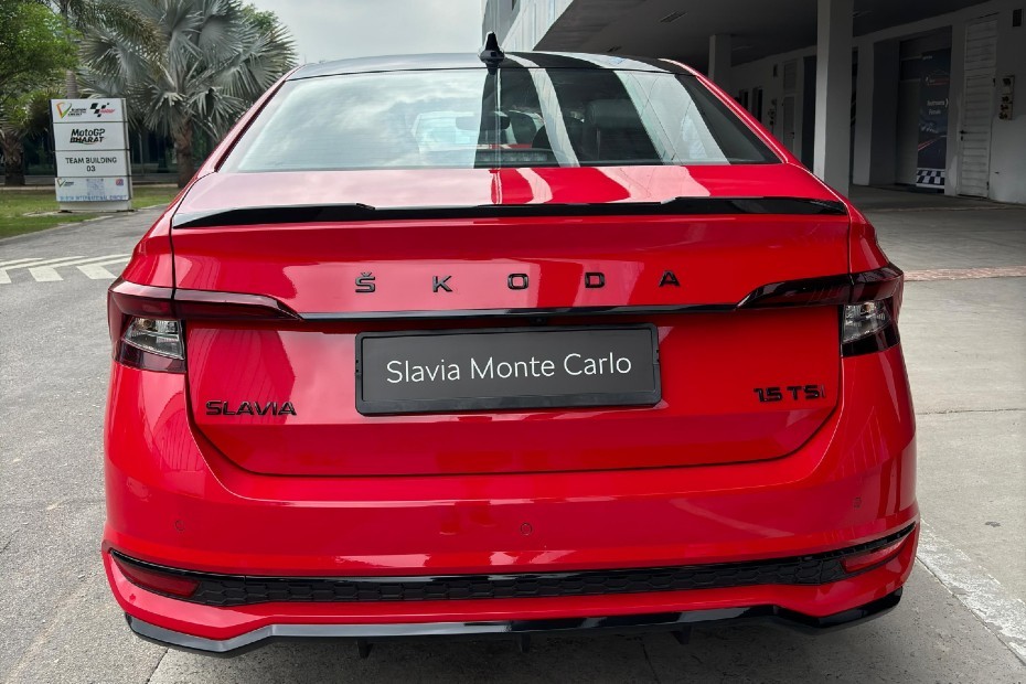 Skoda Slavia Monte Carlo Exterior, Interior, Features And Safety ...