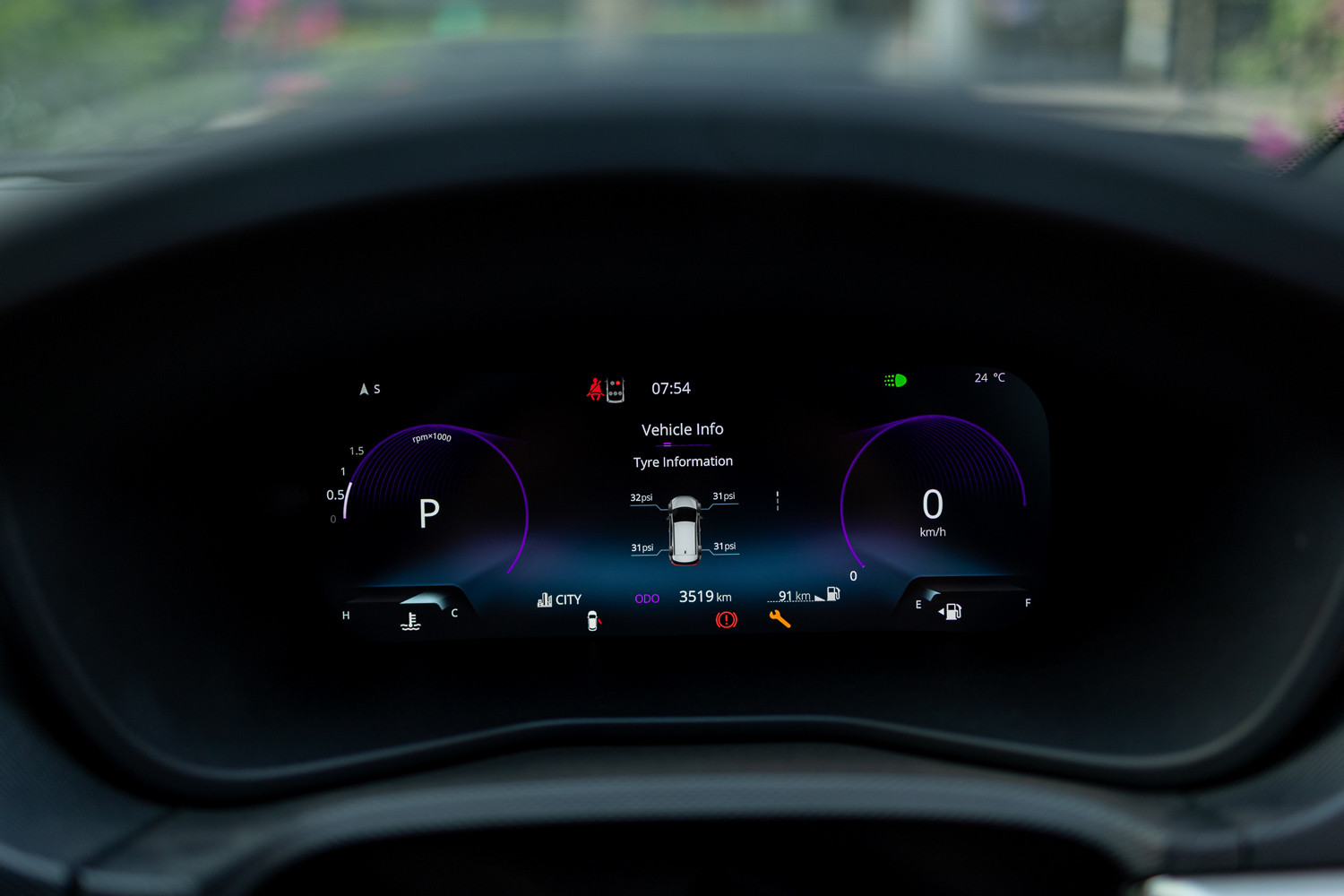 Tata Nexon Now Available With Both Single Pane And Panoramic Sunroof ...