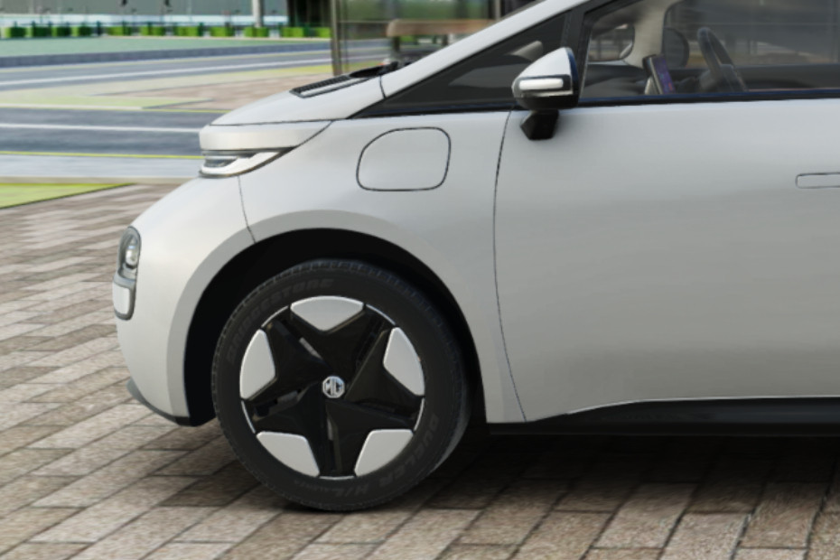 MG Windsor EV Base-spec Excite Variant Explained In 7 Images | CarDekho.com