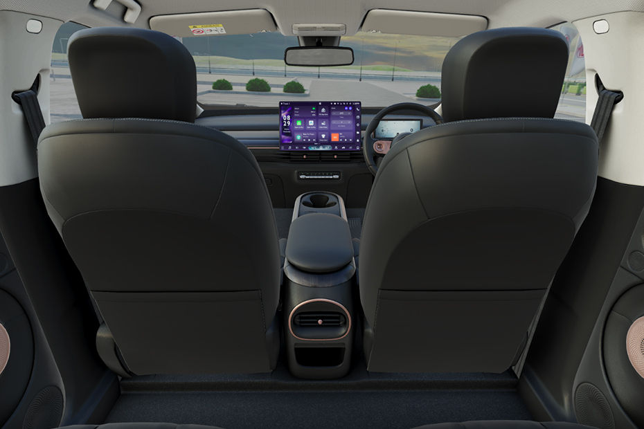 MG Windsor EV Exclusive Variant Explained In 7 Images | CarDekho.com
