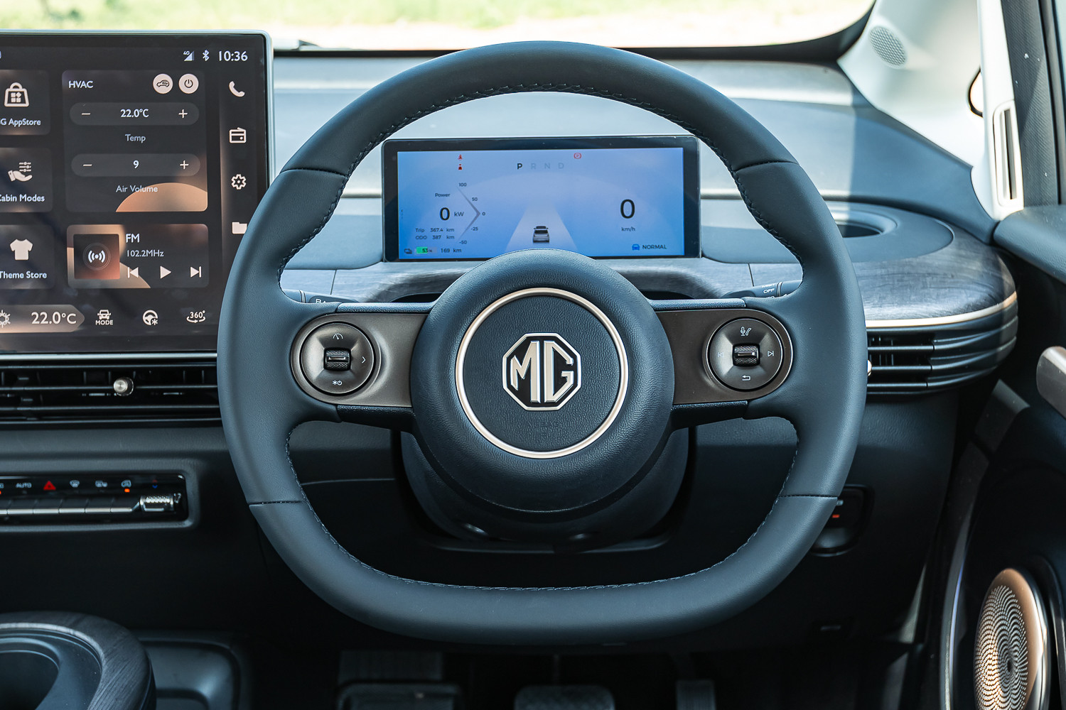 MG Windsor EV Price - Features, Images, Colours & Reviews