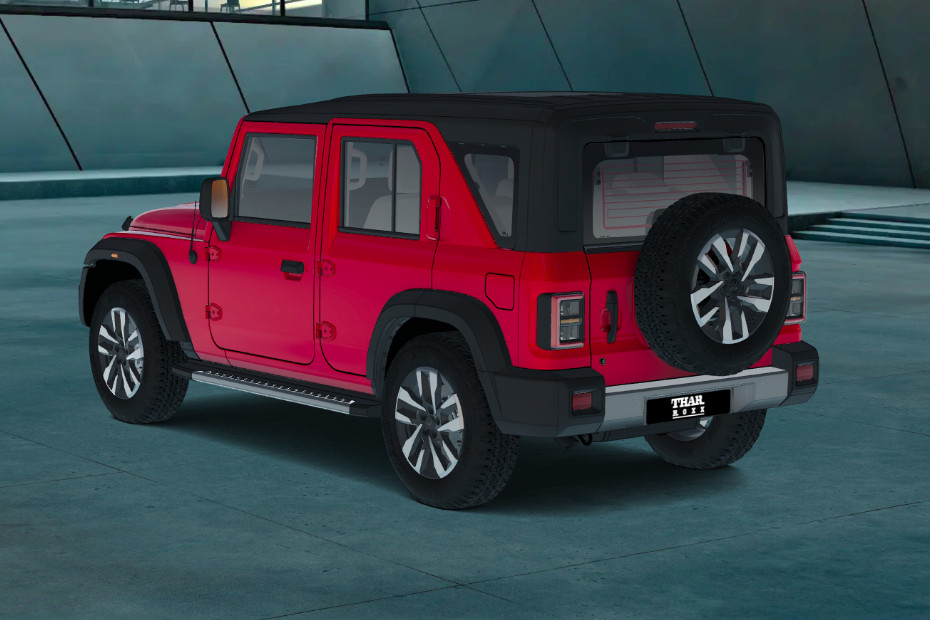 5 Door Mahindra Thar Roxx MX1 vs AX7L: Base vs Top Variant Comparison ...