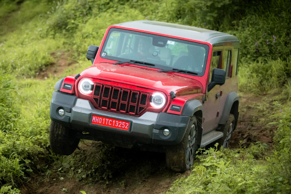 Mahindra Thar Roxx Gets New Mocha Brown Interior Theme For 4WD Variants ...