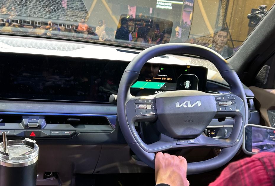 Kia EV9 Explained In 10 Images | CarDekho.com