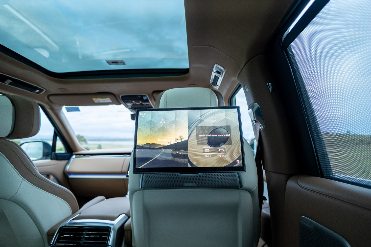 Range Rover Price - Images, Colours & Reviews