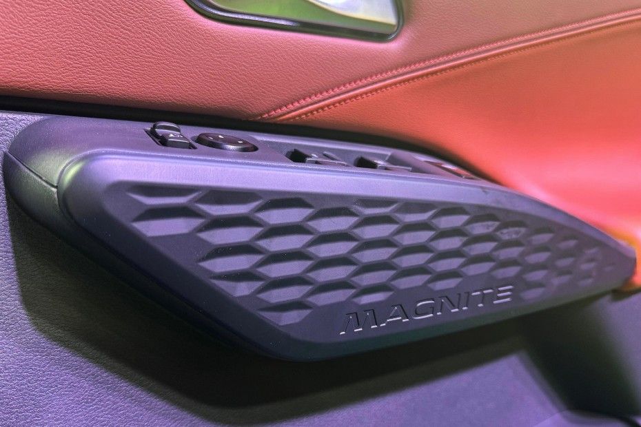 2024 Nissan Magnite Interior Explained In 15 Images | CarDekho.com