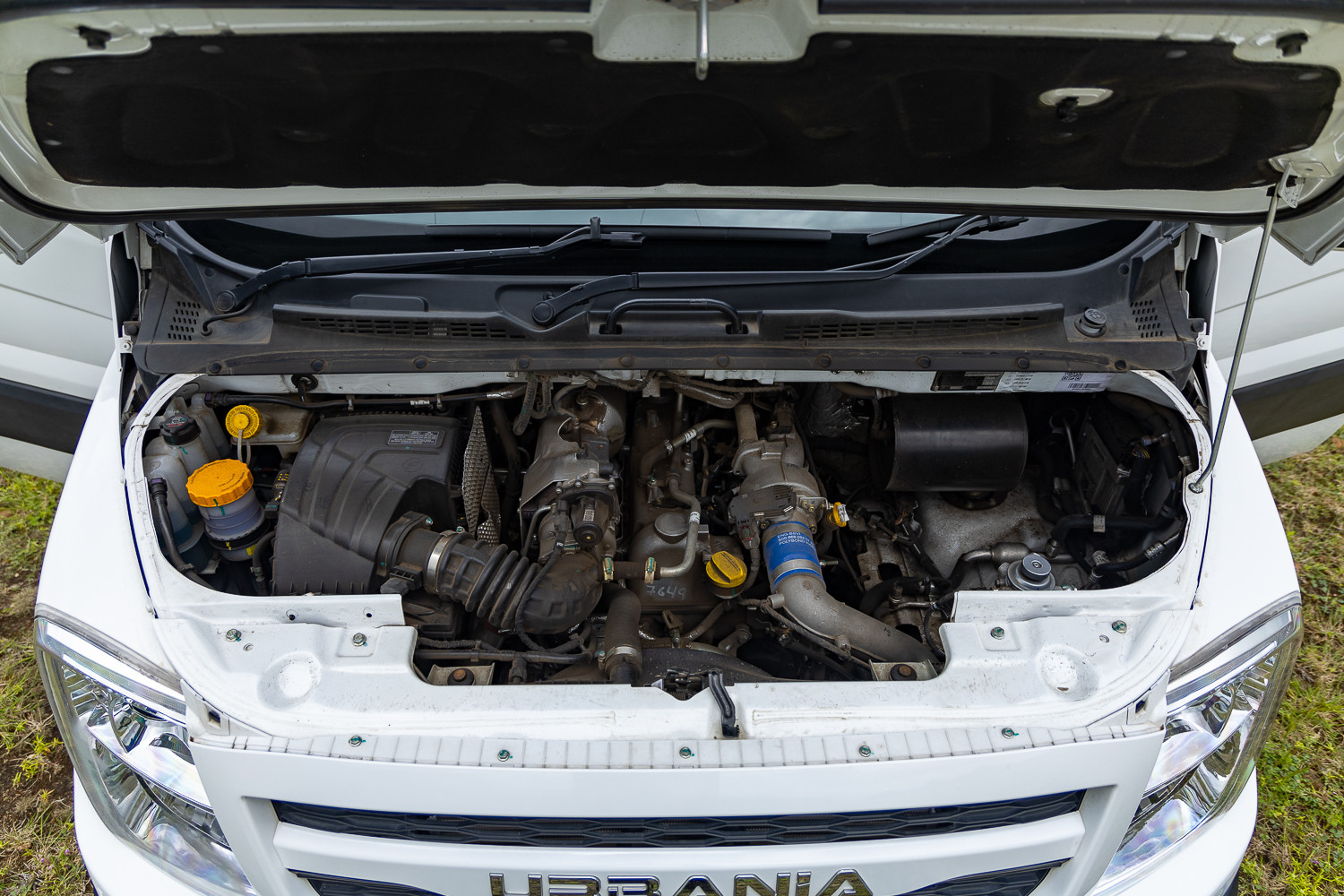 Force Urbania Price - Images, Colours & Reviews