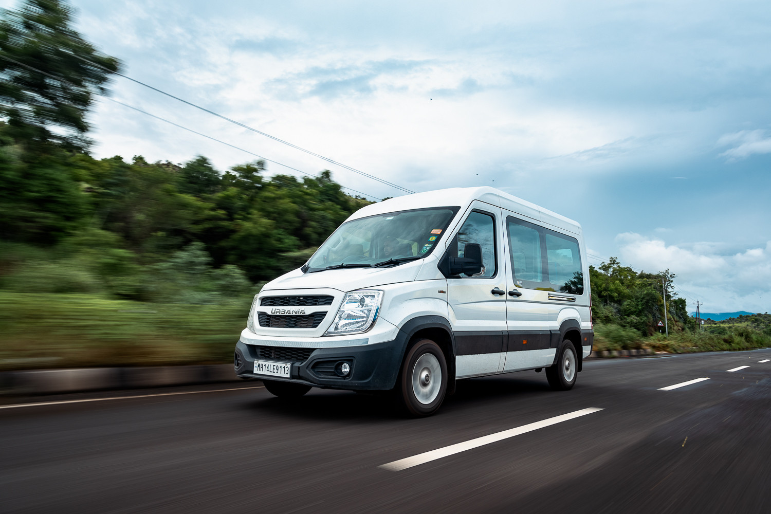 Force Urbania Price - Images, Colours & Reviews