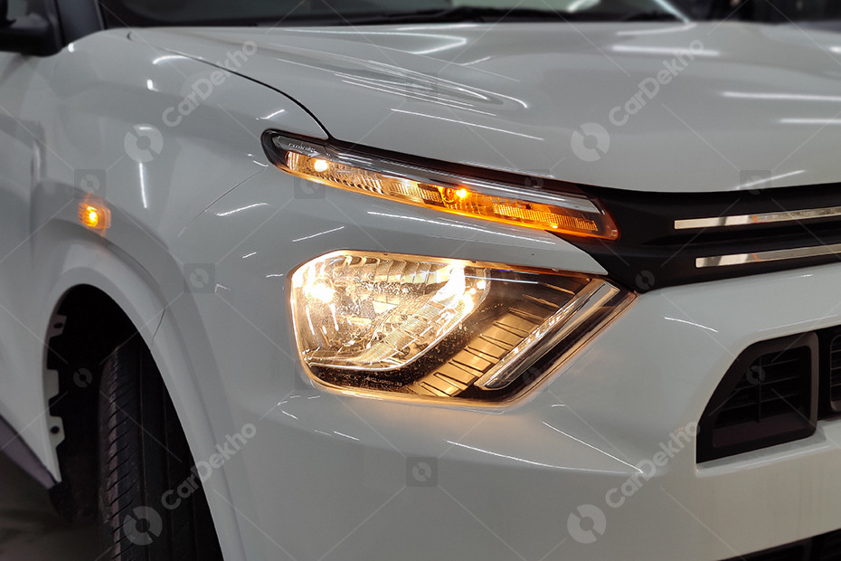 Citroen Basalt Base-spec You Variant Detailed In 7 Real-life Images ...