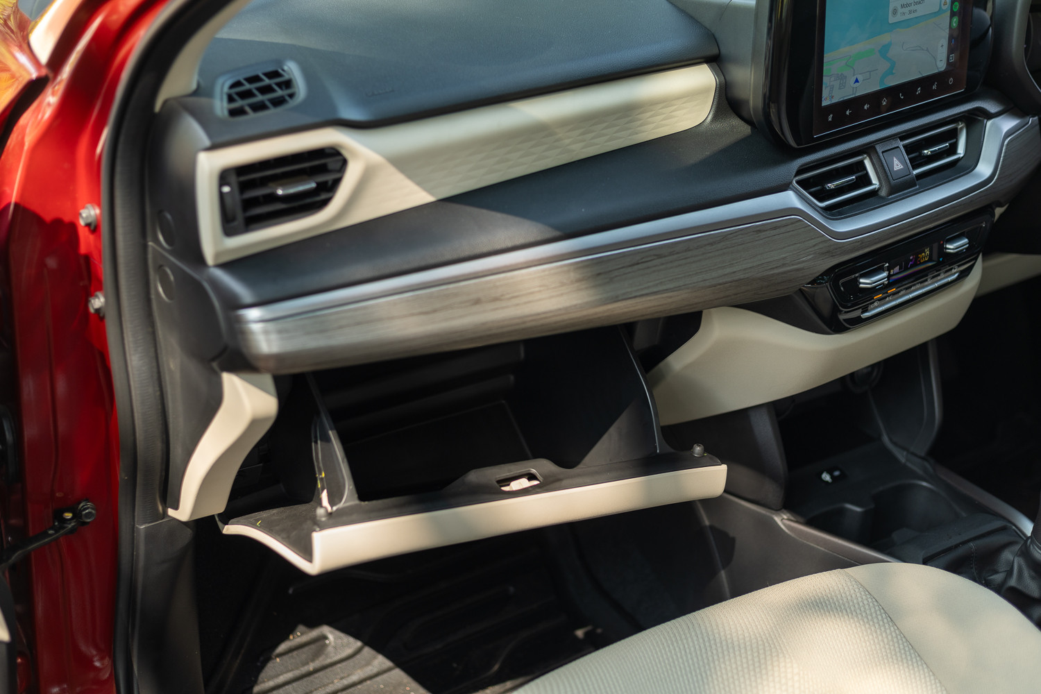 Maruti Dzire Price - Features, Images, Colours & Reviews