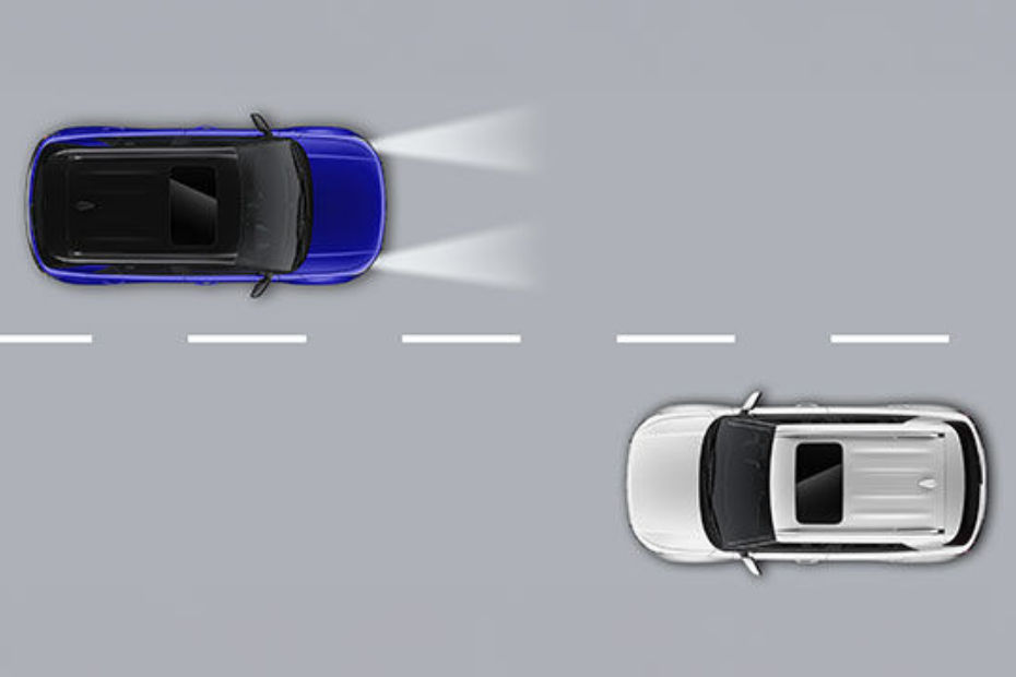 Hyundai Venue ADAS Level 1 Features Explained | CarDekho.com