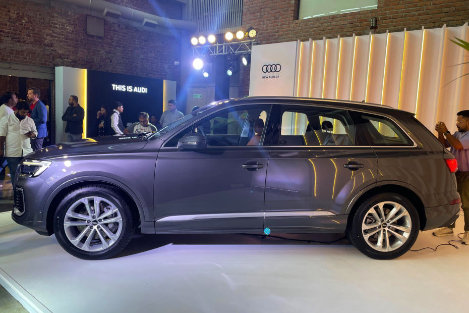 2024 Audi Q7 Launched, Starts At Rs 88.66 Lakh | CarDekho.com