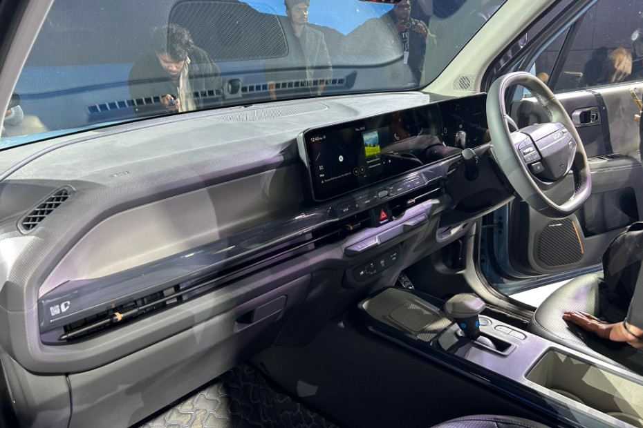 Kia Syros Exterior And Interior Design Explained In 10 Real-life Images ...