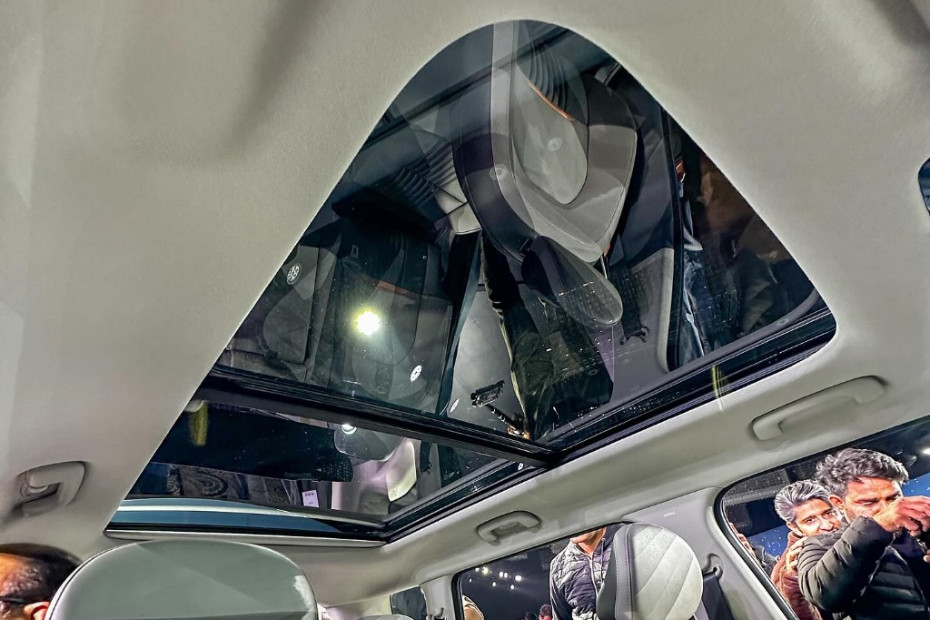 11 Features Kia Syros Gets Over Maruti Brezza: Panoramic Sunroof ...