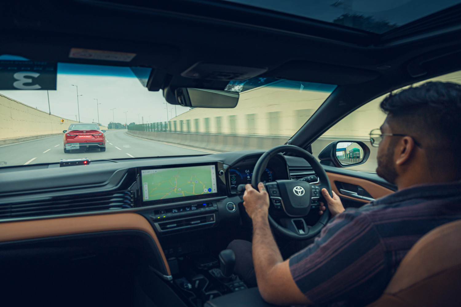 Toyota Camry Price - Features, Images, Colours & Reviews