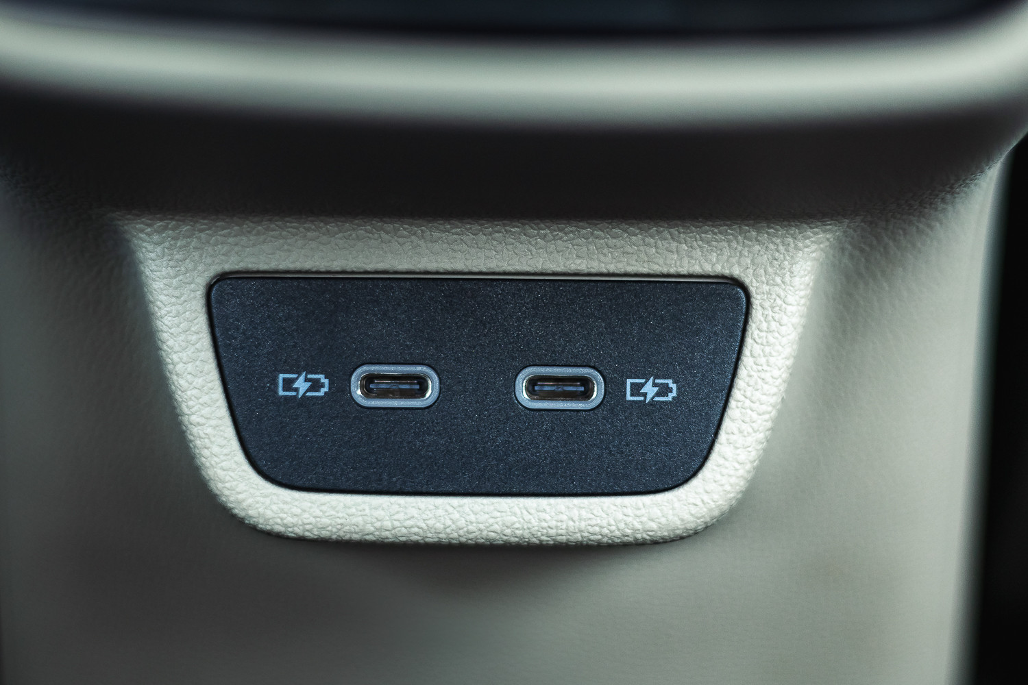 Skoda Slavia Price - Features, Images, Colours & Reviews