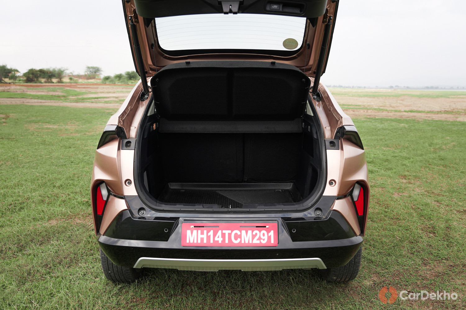 Hyundai Creta vs Tata Curvv: Design, Space, Features, Practicality, And ...