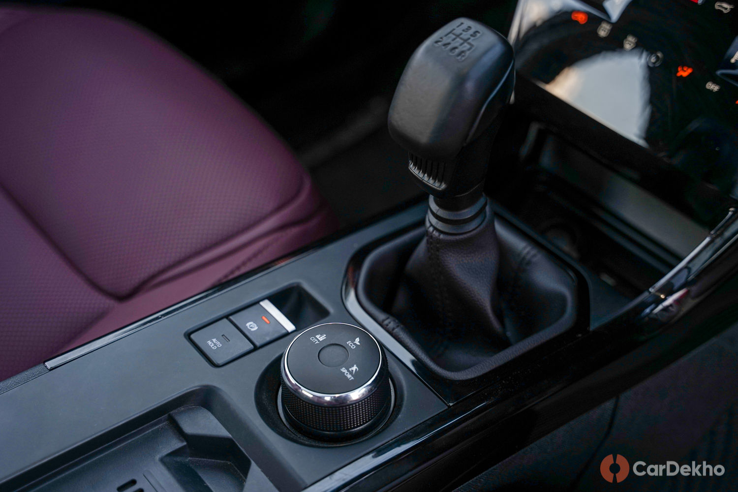 Tata Curvv - Price, Features, Images, Colours & Reviews