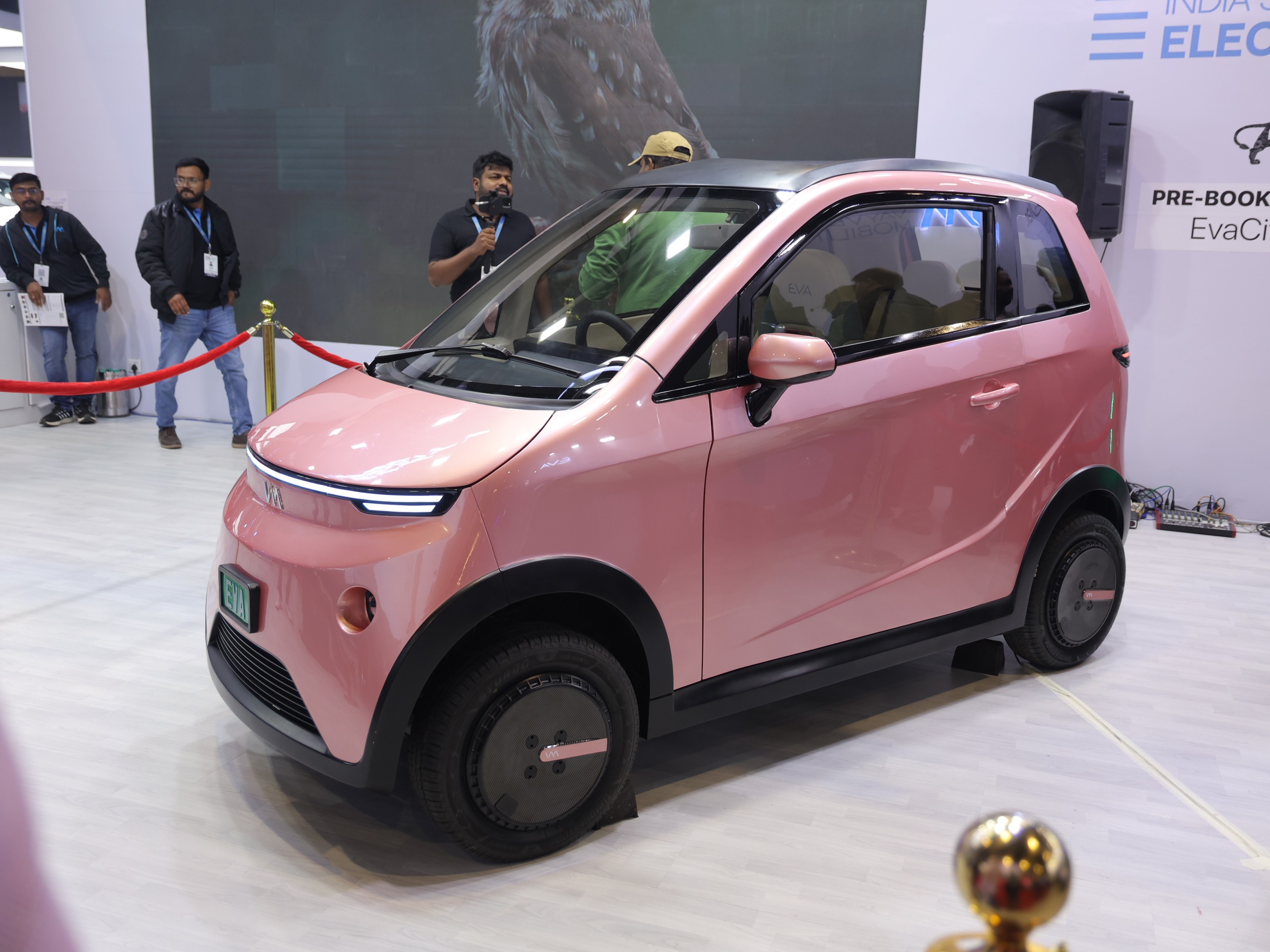 Vayve Eva Solar-assisted EV Exterior And Interior Explained in 7 Images ...