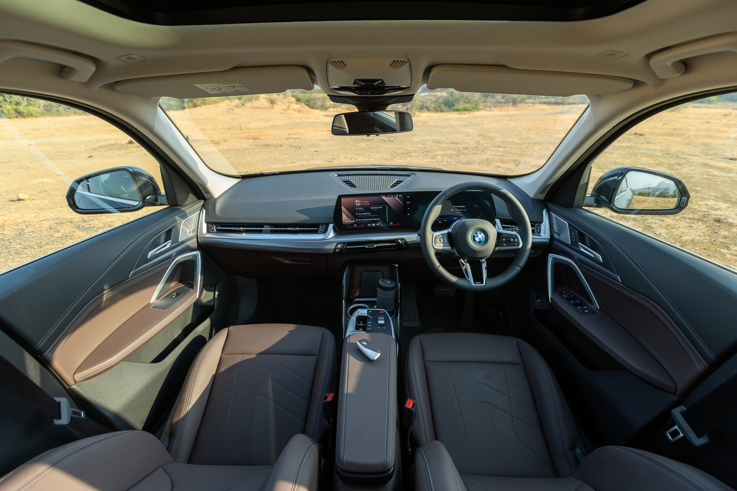 BMW iX1 Price - Features, Images, Colours & Reviews