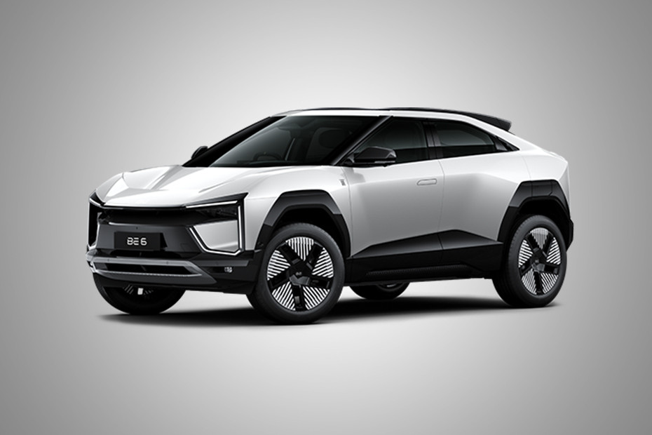 Mahindra BE 6: Exterior Design Differences Between All 5 Variants ...