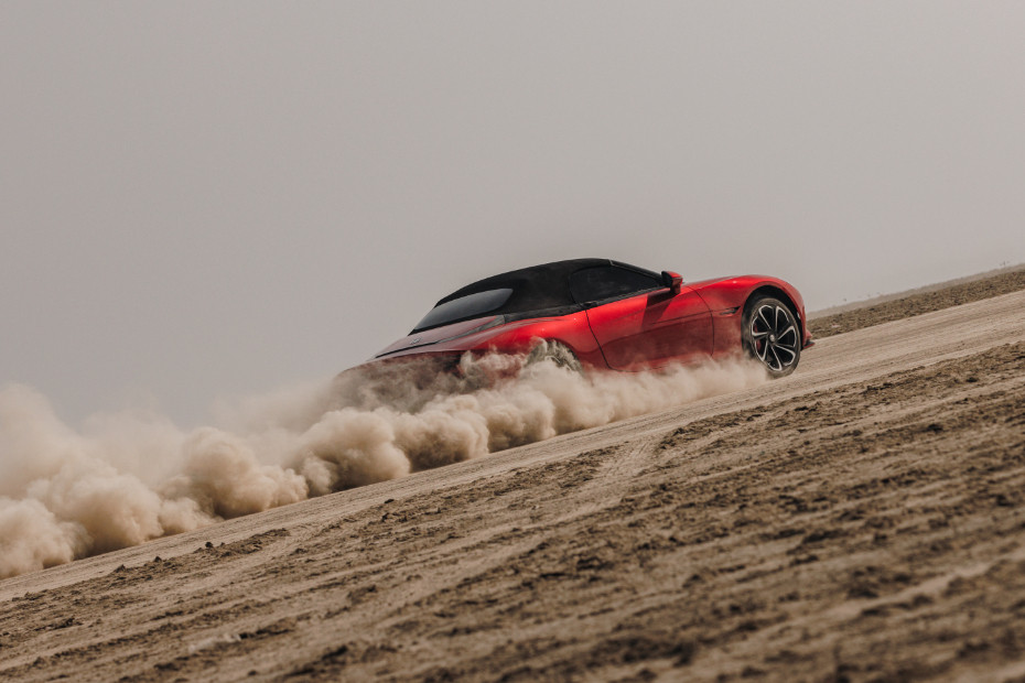 Upcoming MG Cyberster Becomes The Fastest Car To Clock 0-100 Kmph On ...