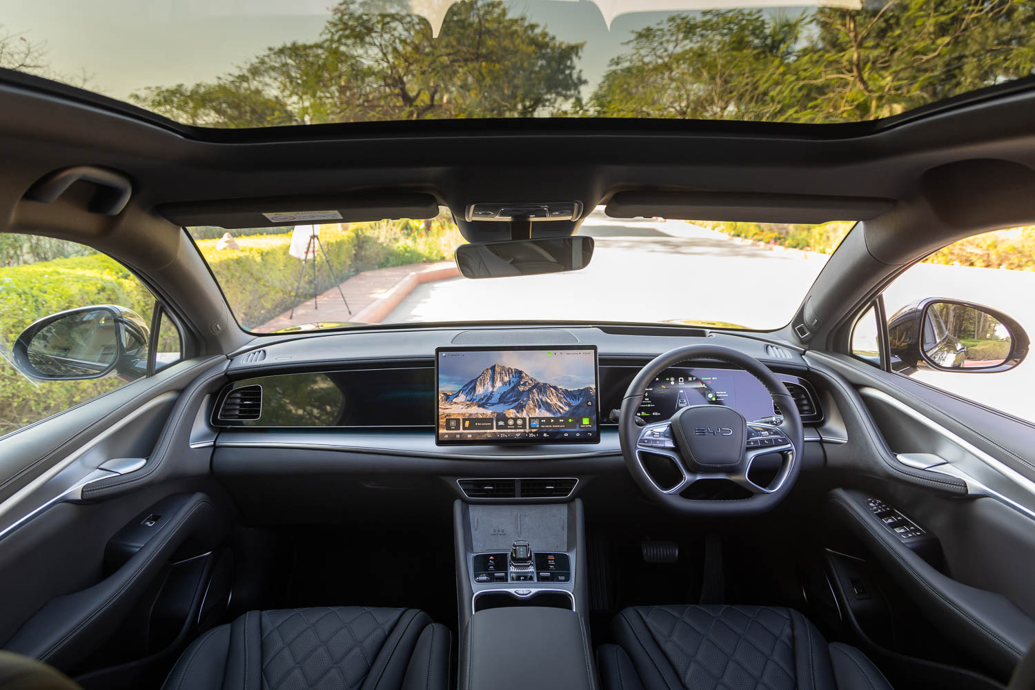 BYD Sealion 7 Rear Seat Comfort Tested In Real Life | CarDekho.com