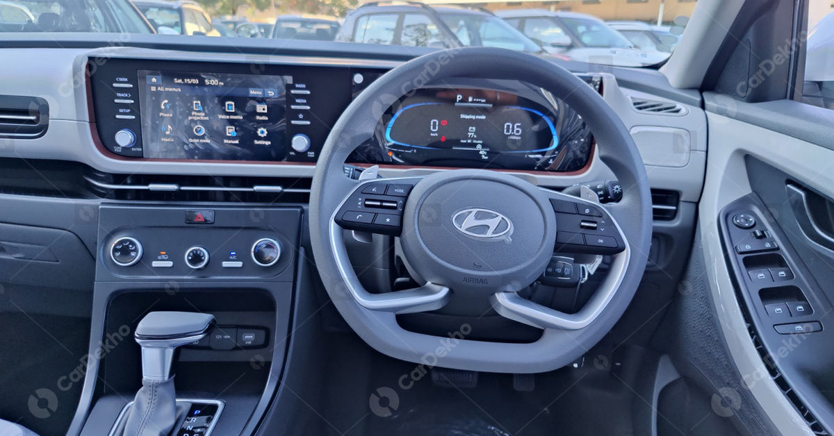 Hyundai Creta EX(O) Variant Explained In 10 Real-life Images | CarDekho.com
