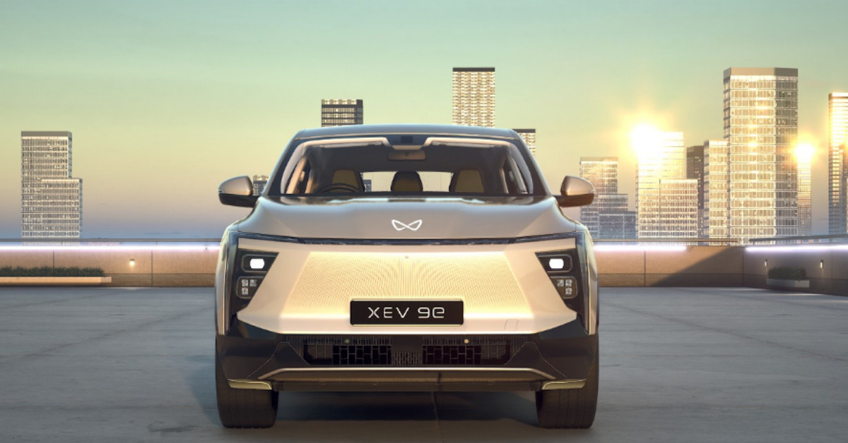 Mahindra XEV 9e Pack One Variant Explained In 7 Images | CarDekho.com