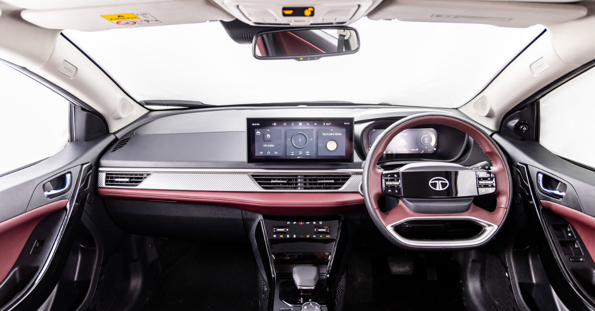 Tata Curvv Smart vs Accomplished Plus A Variant Exterior And Interior ...