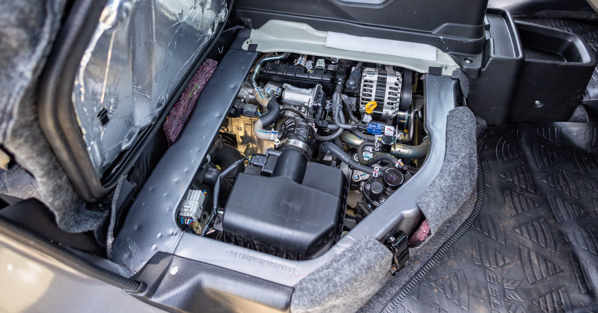 Maruti Eeco Updated With 6 Airbags As Standard; Also Gets A 6-seater ...