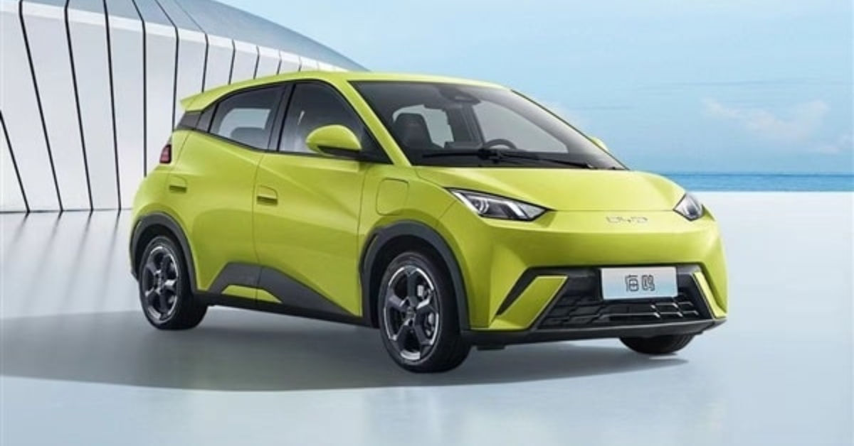 Kia EV3 Wins The 2025 World Car Of The Year | CarDekho.com