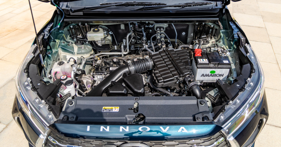 Toyota Innova Hycross Exclusive Edition Launched in India: Price ...