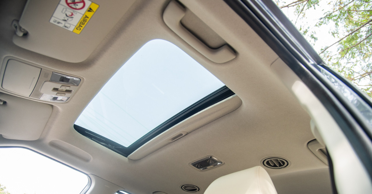 2025 Kia Carens Clavis Panoramic Sunroof Limited To The Turbo-petrol ...