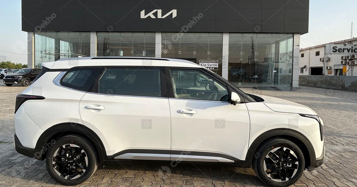 2025 Kia Carens Clavis One Below Top HTX Variant Explained In 7 Real ...
