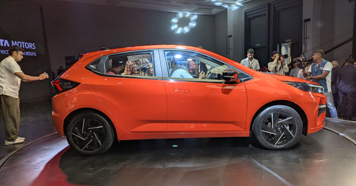 2025 Tata Altroz Facelift Launched In India; Prices Start At Rs 6.89 ...