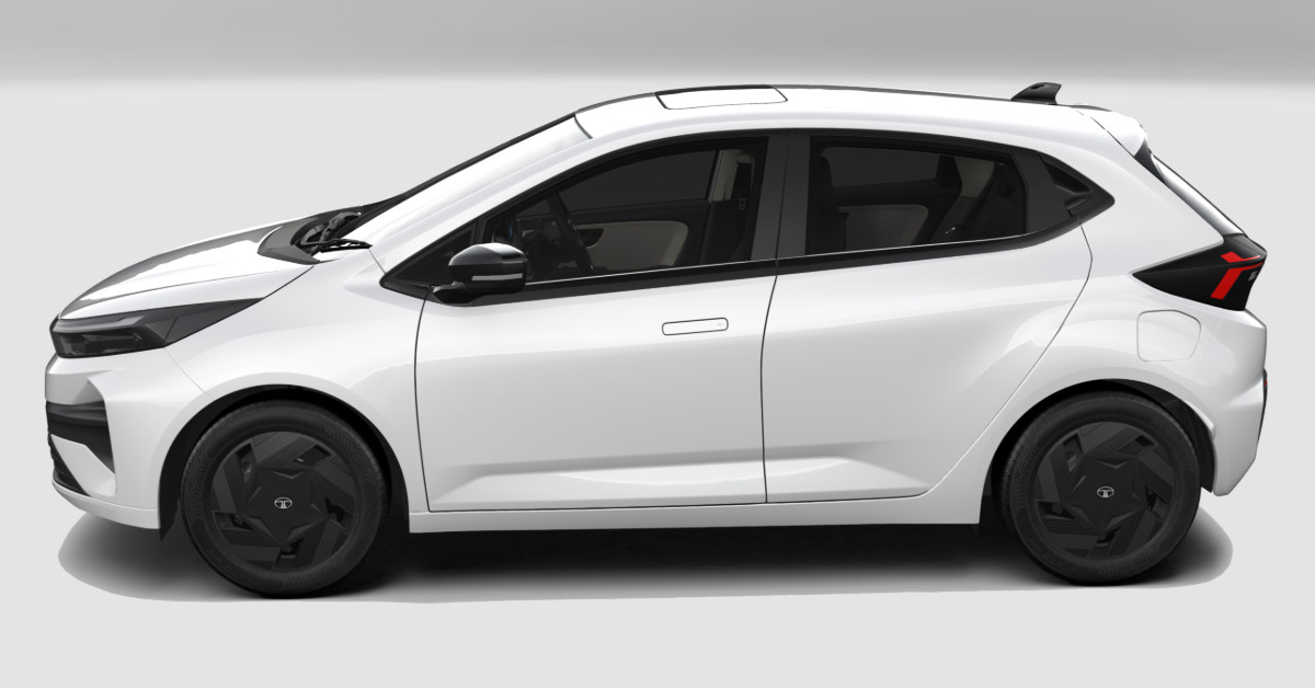 2025 Tata Altroz Facelift Pure S Variant Exterior And Interior Design ...
