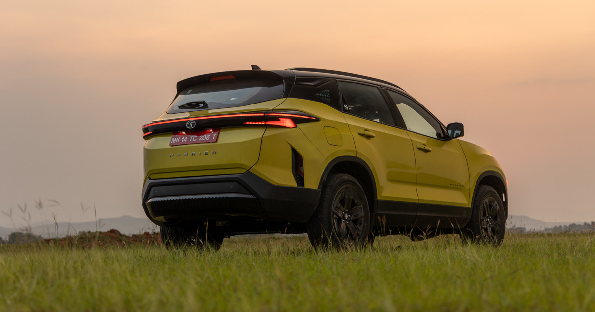 2025 Tata Harrier EV vs Tata Harrier ICE: Exterior And Interior Design ...
