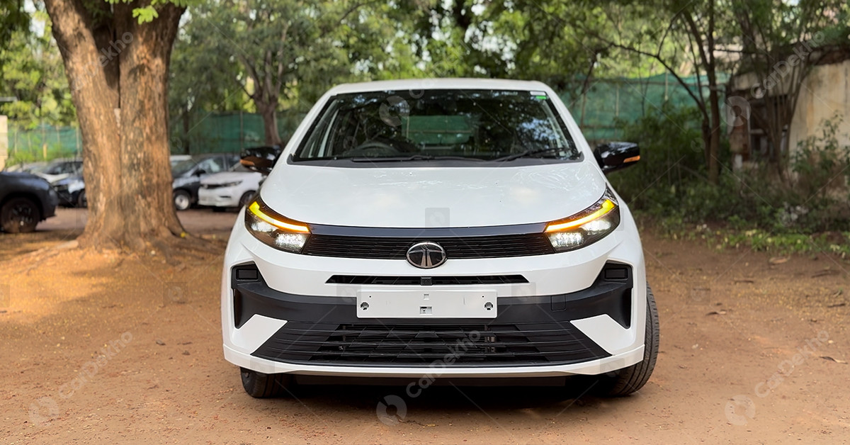 2025 Tata Altroz Pure Variant Explained In 12 Real-life Images ...