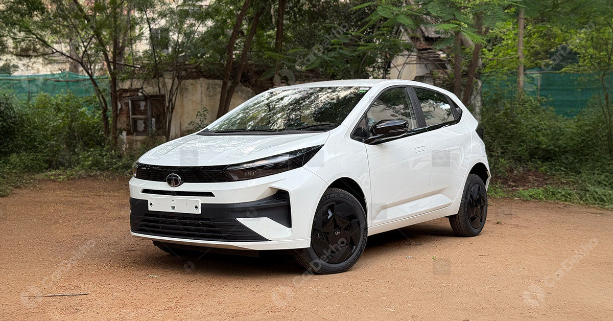 2025 Tata Altroz Pure Variant Explained In 12 Real-life Images ...