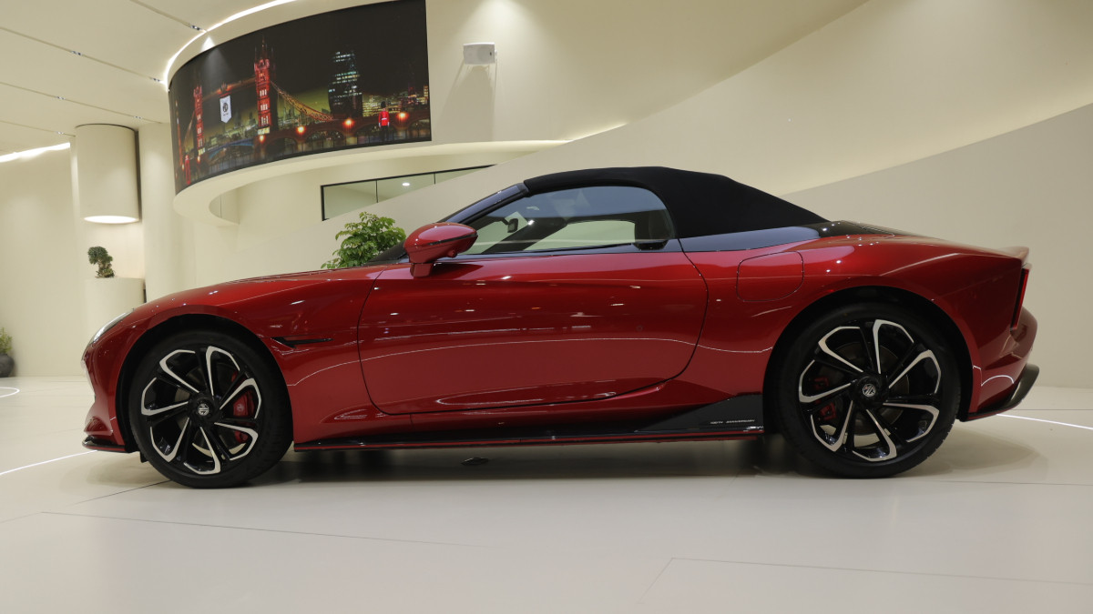 MG Cyberster EV Launched In India At Rs 74.99 Lakh | CarDekho.com