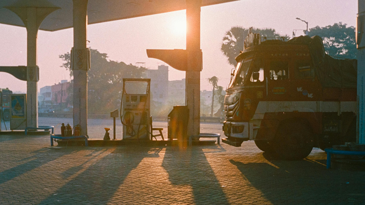 E20 Petrol Blending Issue Explained: Indian Oil, Hindustan Petroleum ...