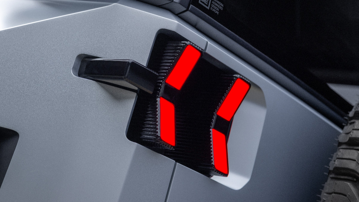 Mahindra Vision T Exterior And Interior Explained In 7 Images ...