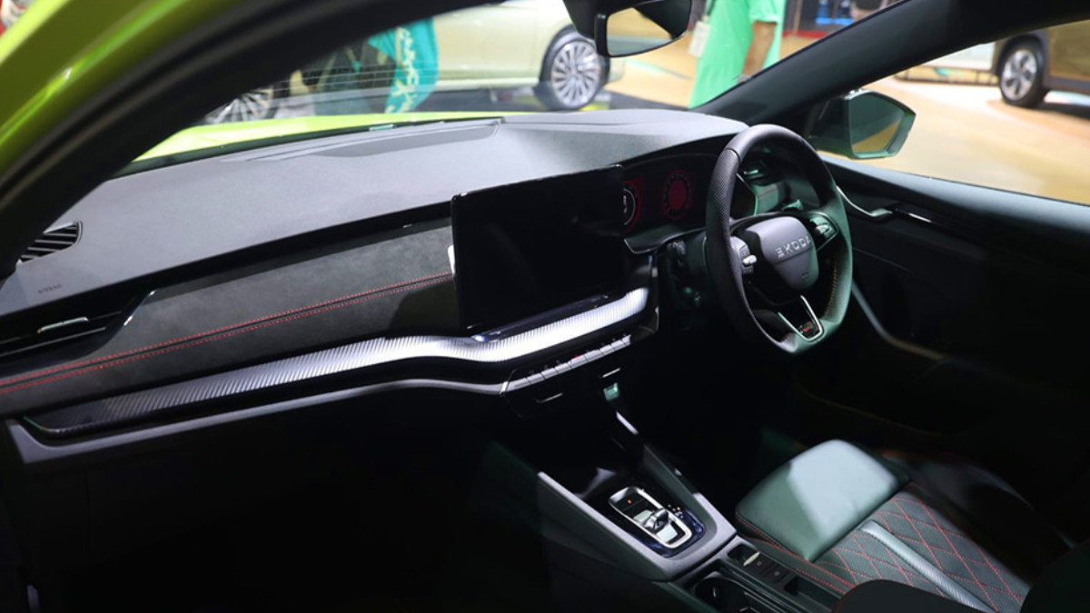 Upcoming Cars To Launch By Diwali 2025: Renault Kiger Facelift, Maruti ...