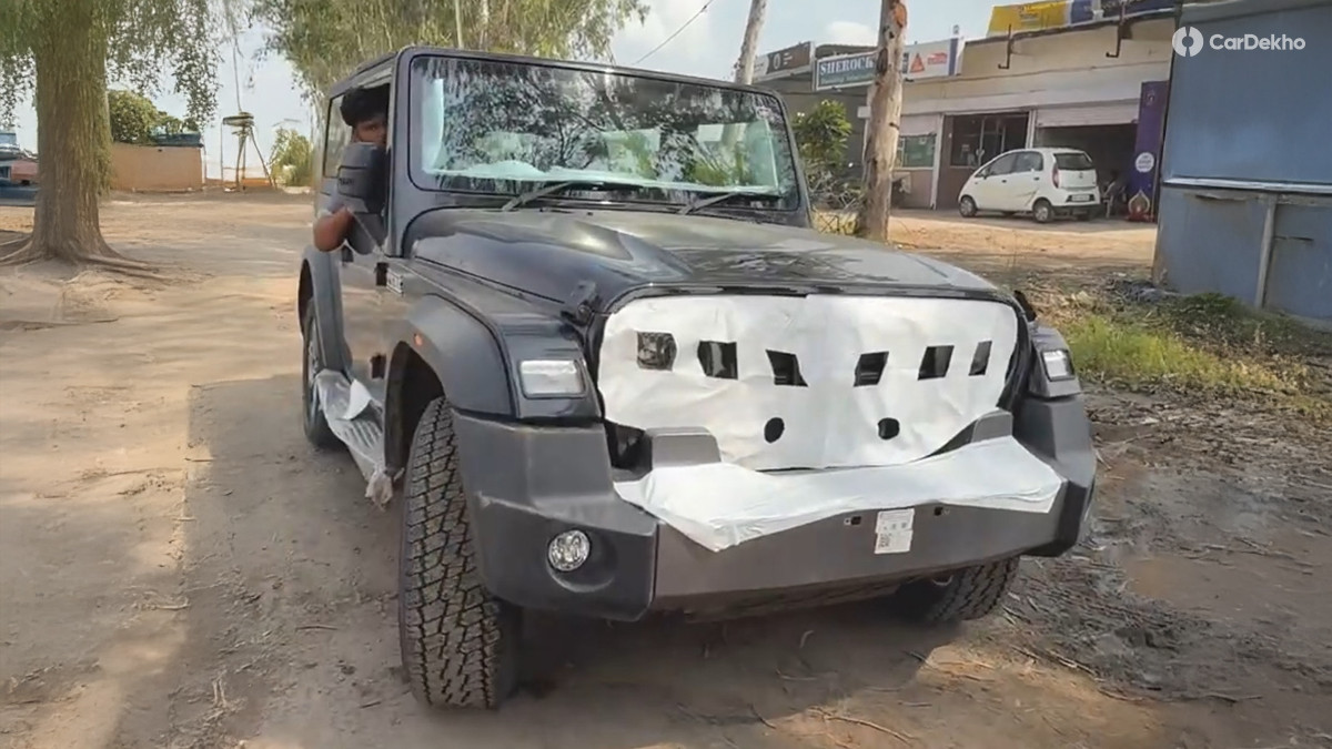 2025 Mahindra Thar 3-Door Facelift Spied: Check Out Features, Interior ...