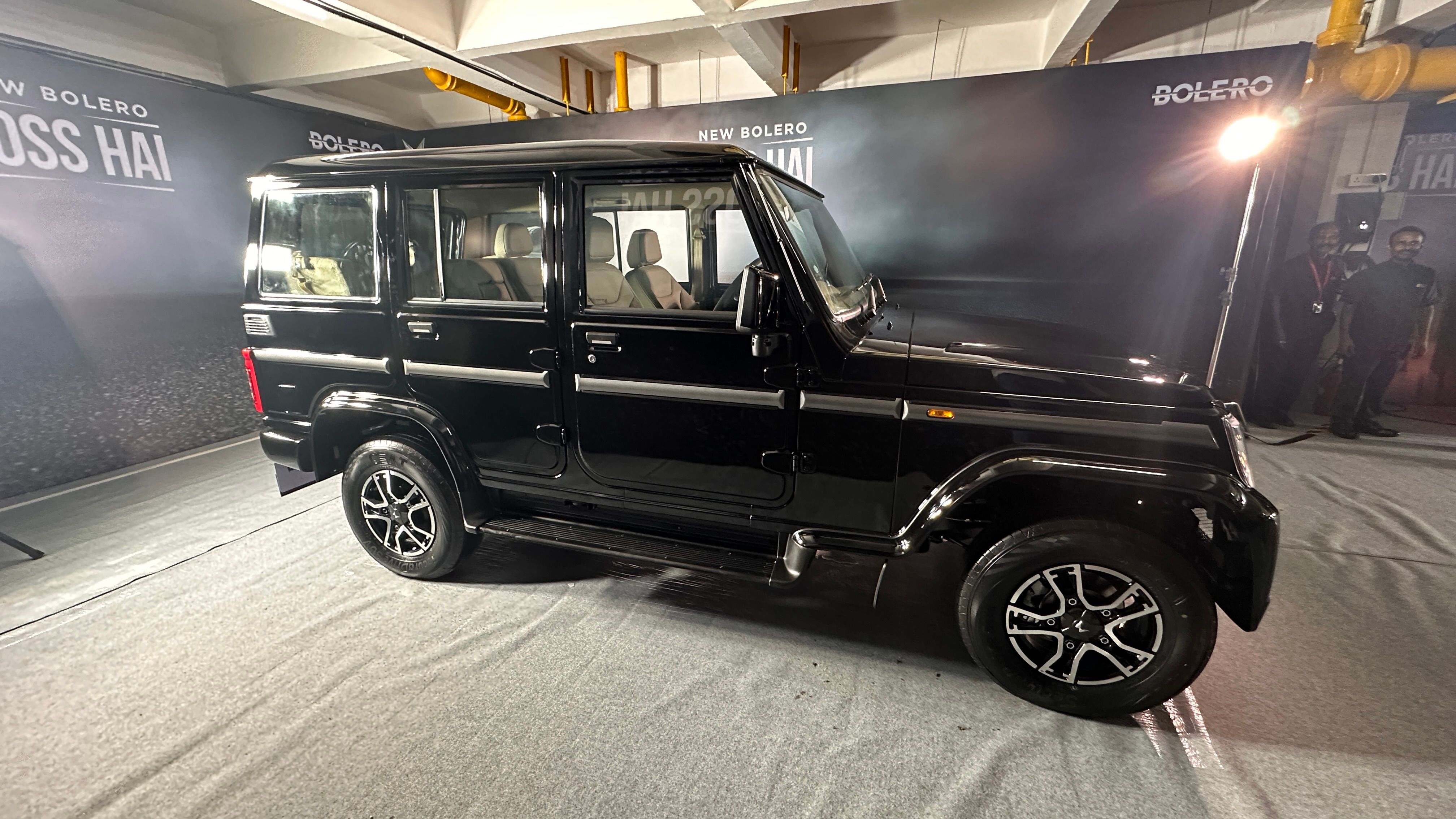 2025 Mahindra Bolero Old vs New: Design, Interior, Features, Engine And ...